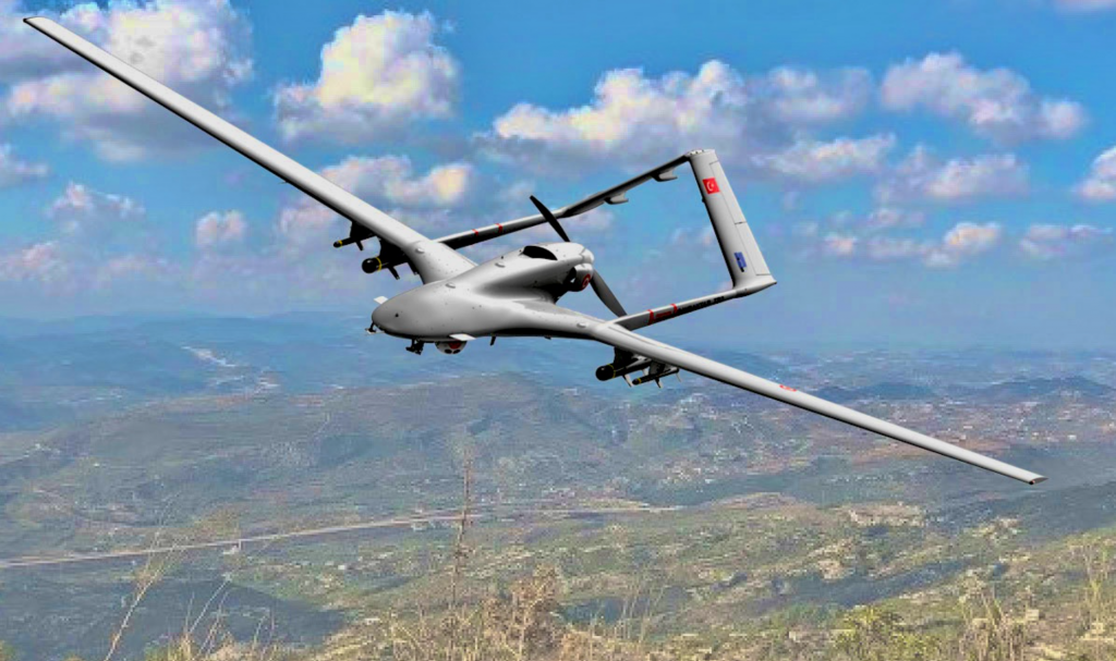 Le Maroc a réceptionné ses premiers drones de combat turcs Bayraktar TB2 pour la surveillance de ...